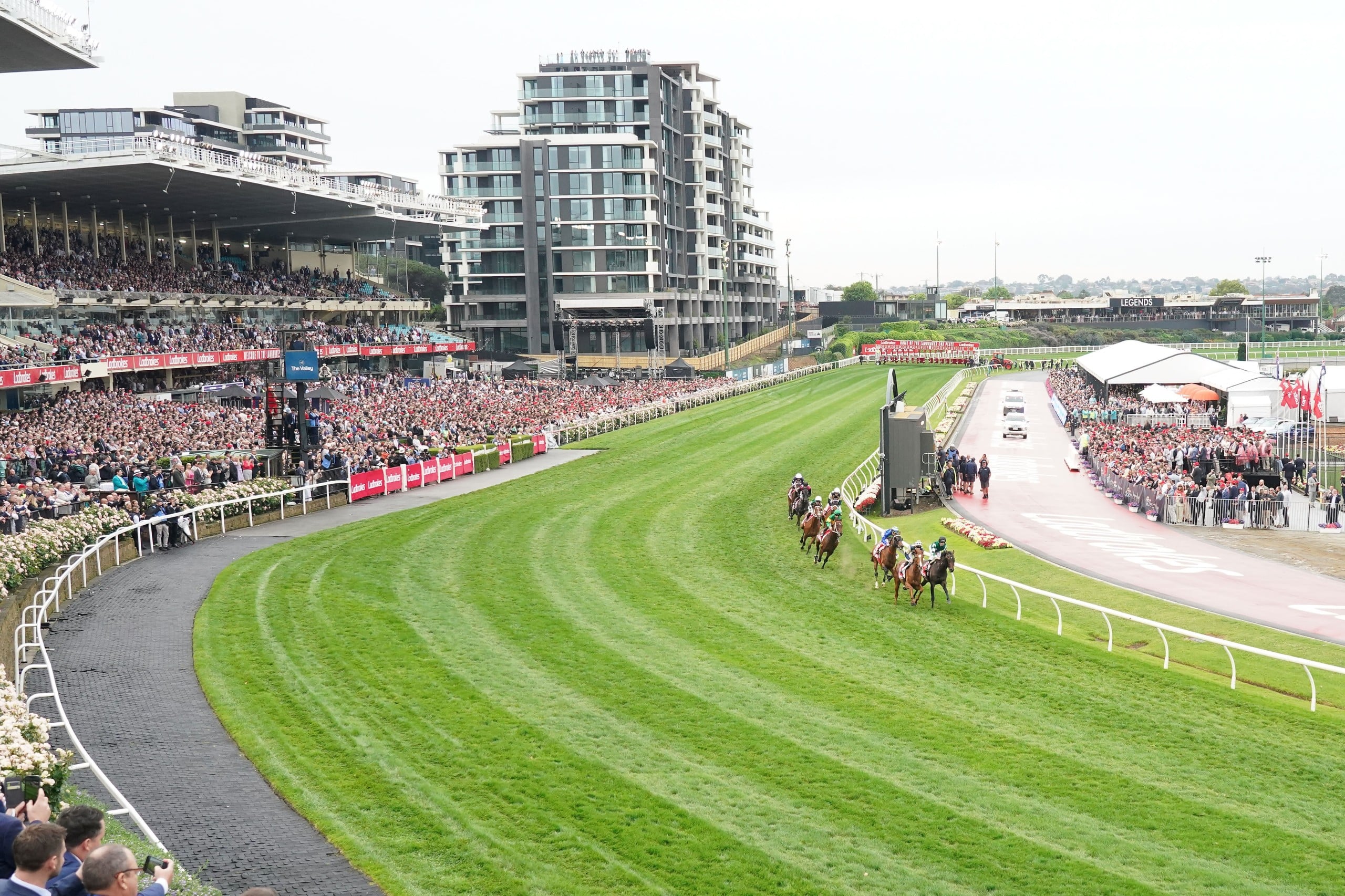 A race club without a racecourse: How Moonee Valley Racing Club ...
